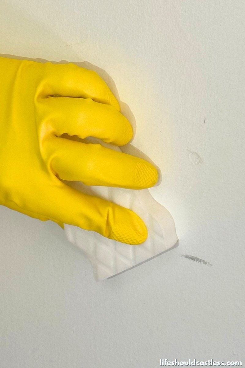 The Complete Guide To Washing Walls (it works on ceilings too) - Life ...